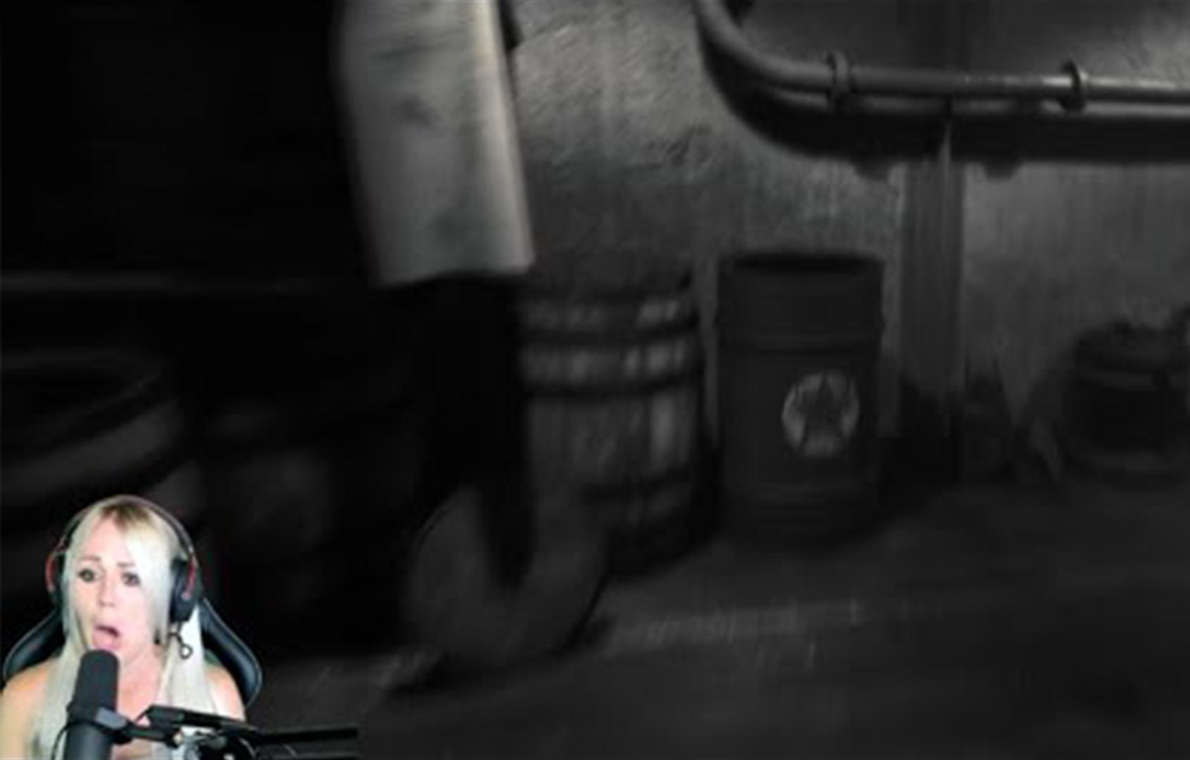 Britt Plays Layers of Fear 2! (Part 2) – What’s Good Games - What's ...